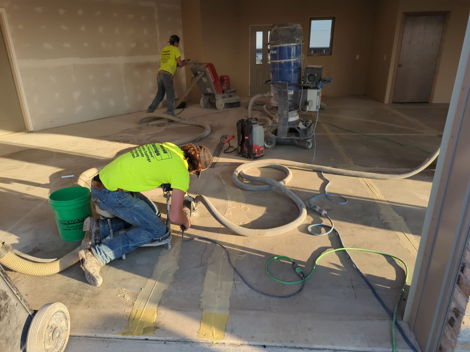 What tools are needed for applying epoxy flooring? - Creative Coatings llc